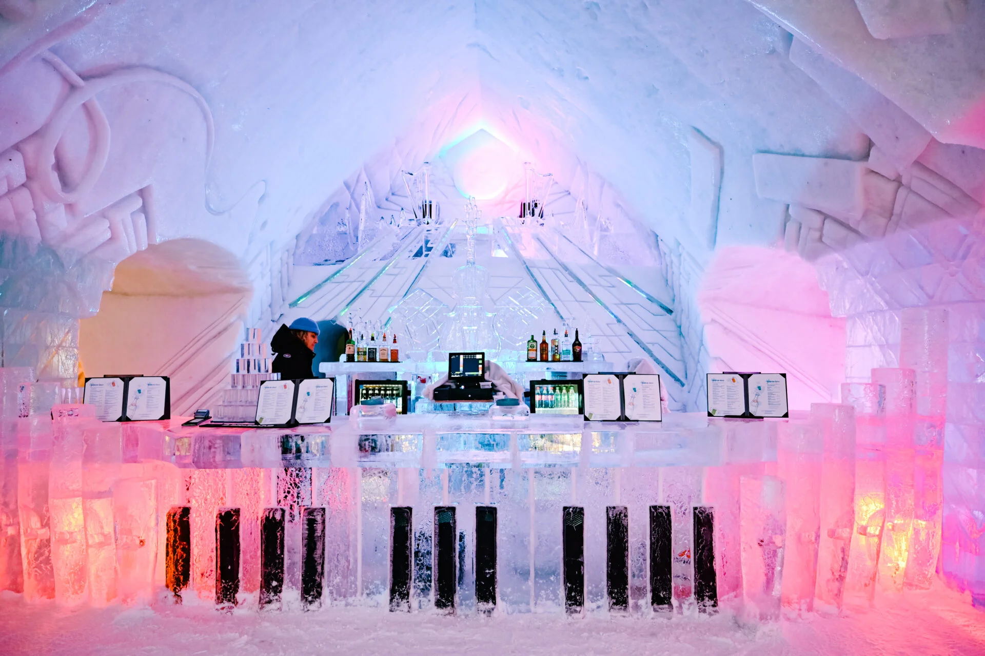 Hôtel De Glace 2024 Experience Guide - Canada's Only Ice Hotel