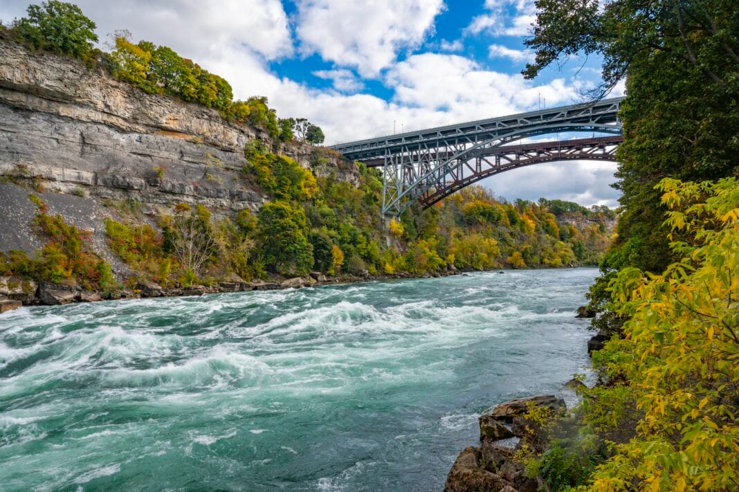 Niagara Falls In October-Adventure-Infused Guide To Visiting